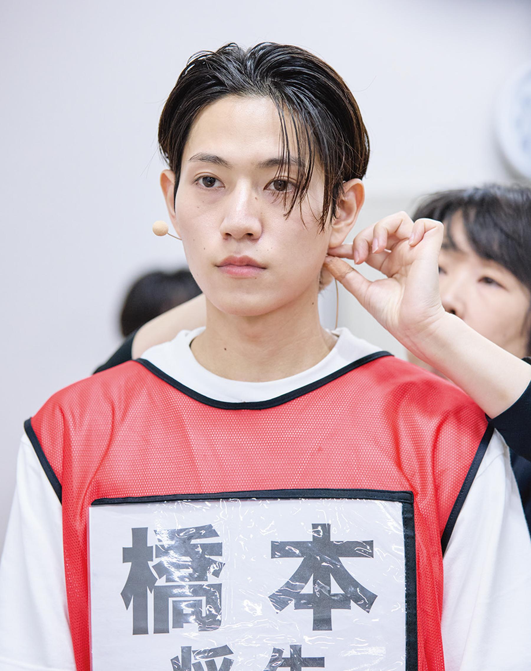 角刈り芸人・アタック西本「角はあまり残さず、少し丸く刈る」 こだわりのフォルムを明かす | ビューティー、ファッション、エンタメ、占い…最新情報を毎日更新 | ananweb