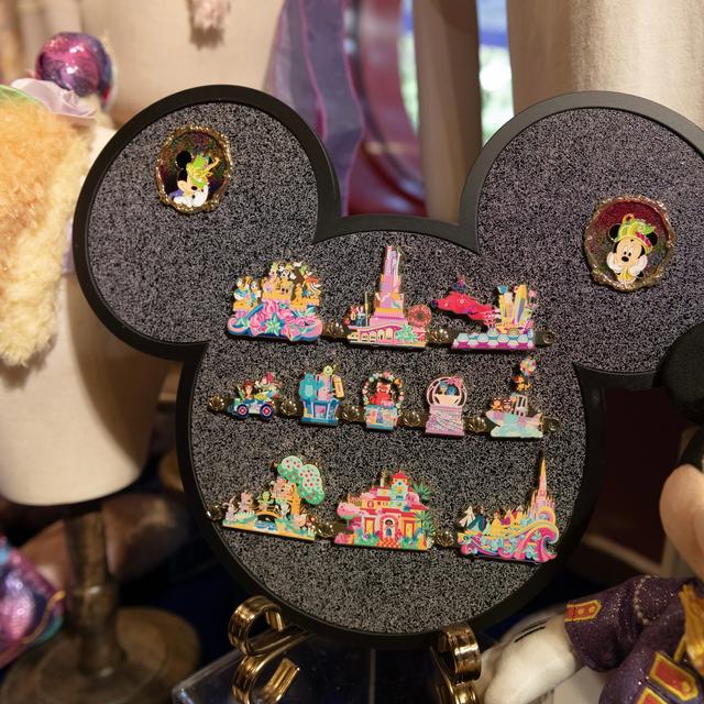 香港ディズニーランド・リゾート20周年記念イベントに参加！ 《最高にマジカルなパーティー》へはミッキーたちと一緒にマジカルなファッションで | ビューティー、ファッション、エンタメ、占い…最新 ...