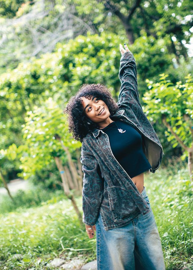 シンガーソングライター・UMIが語る、「音」と癒しの関係性 | ビューティー、ファッション、エンタメ、占い…最新情報を毎日更新 | ananweb