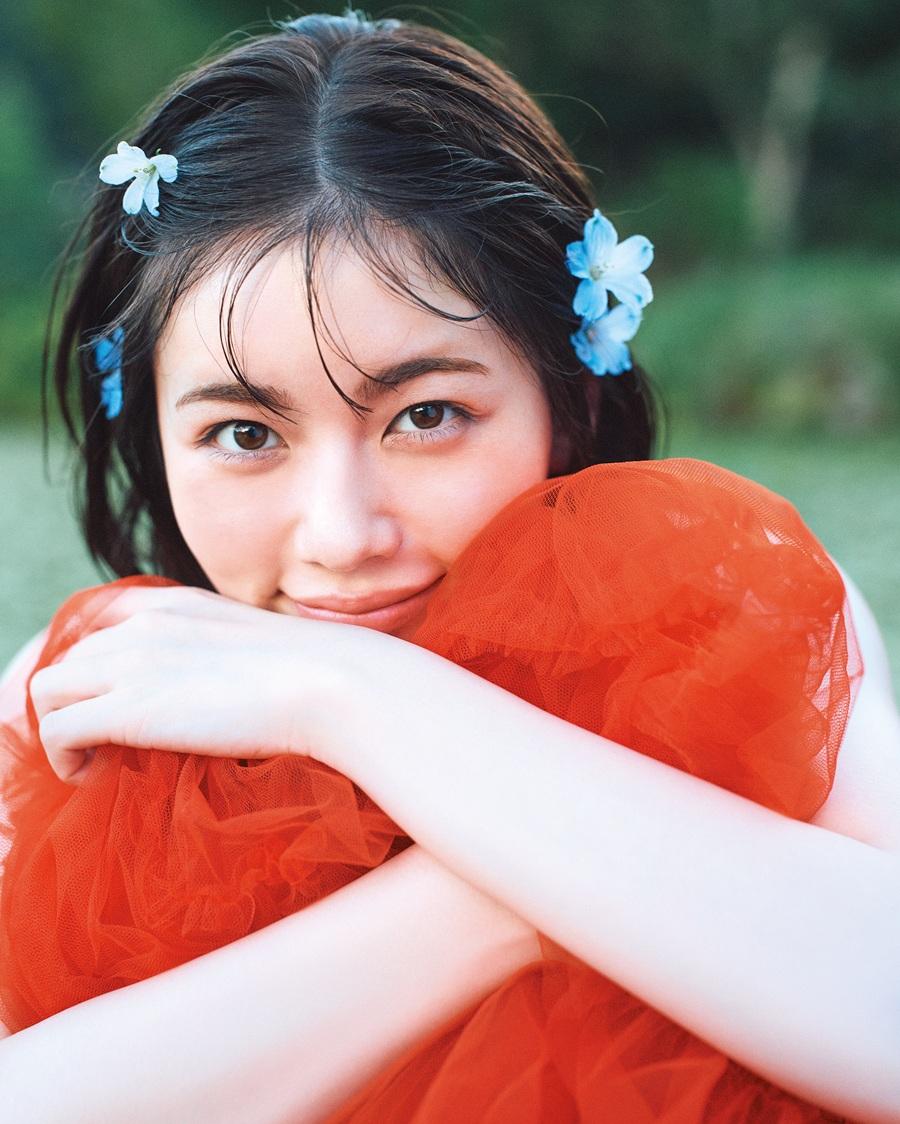 小芝風花「20代はブレーキを踏まず、このまま走り抜けたい」 | ビューティー、ファッション、エンタメ、占い…最新情報を毎日更新 | ananweb