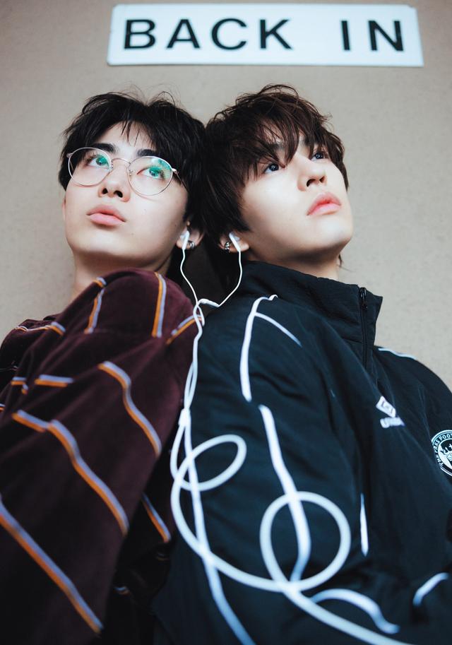 奥野壮 × 豊田裕大 『コスラバ Season2』W主演2人の、お互いに対する想い | ビューティー、ファッション、エンタメ、占い…最新情報を毎日更新 | ananweb